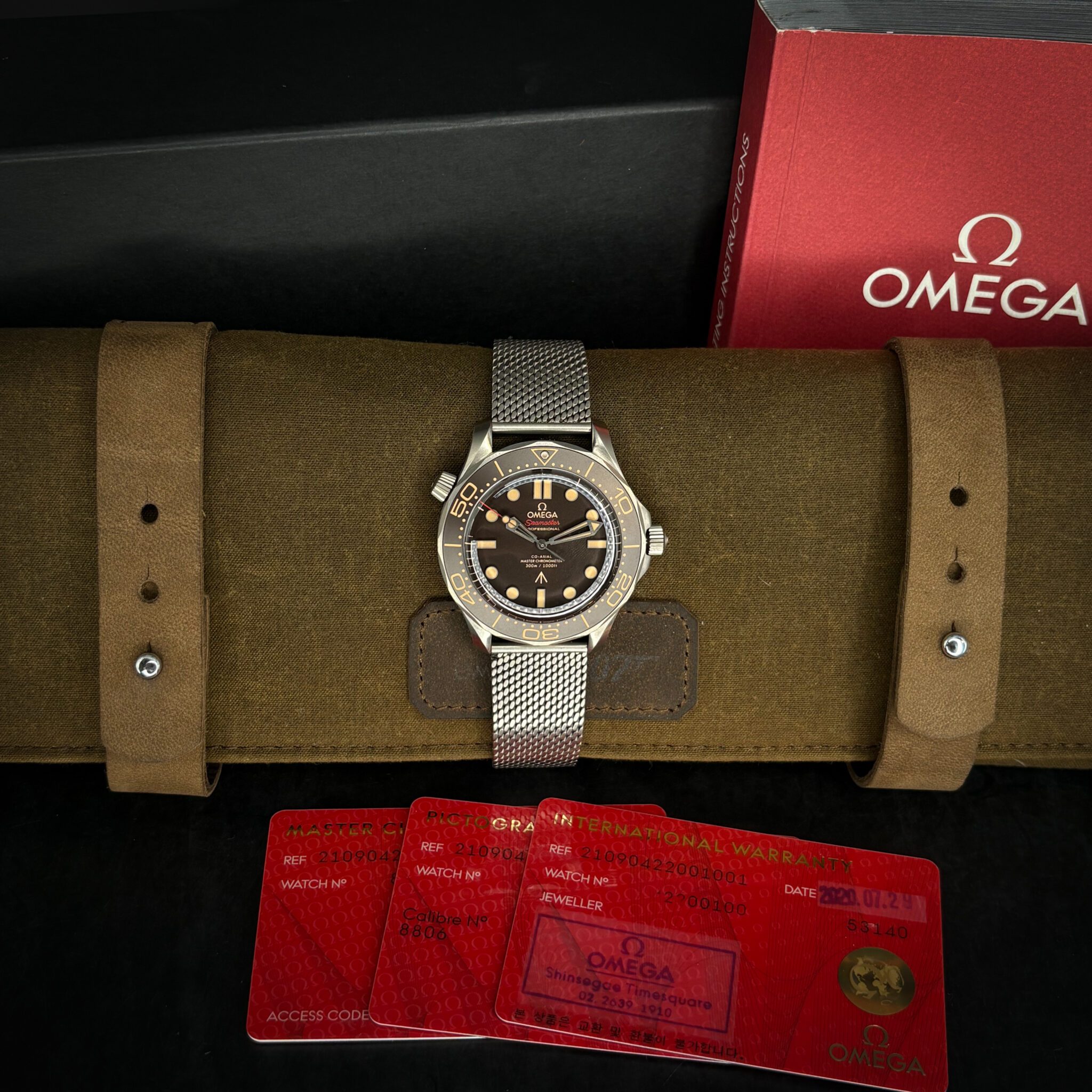 Omega Seamaster James Bond “No Time to Die” - Charis Watches